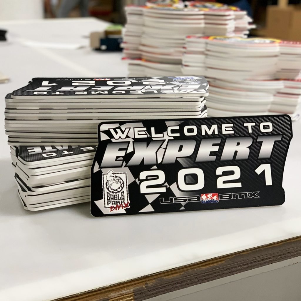 Custom Awards | BML Trophies & Awards